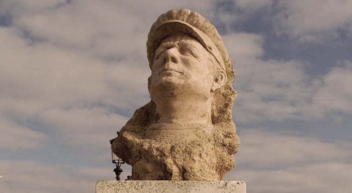 El día que robaron el busto de Paco Alba – LA AZOTEA DE CÁDIZ